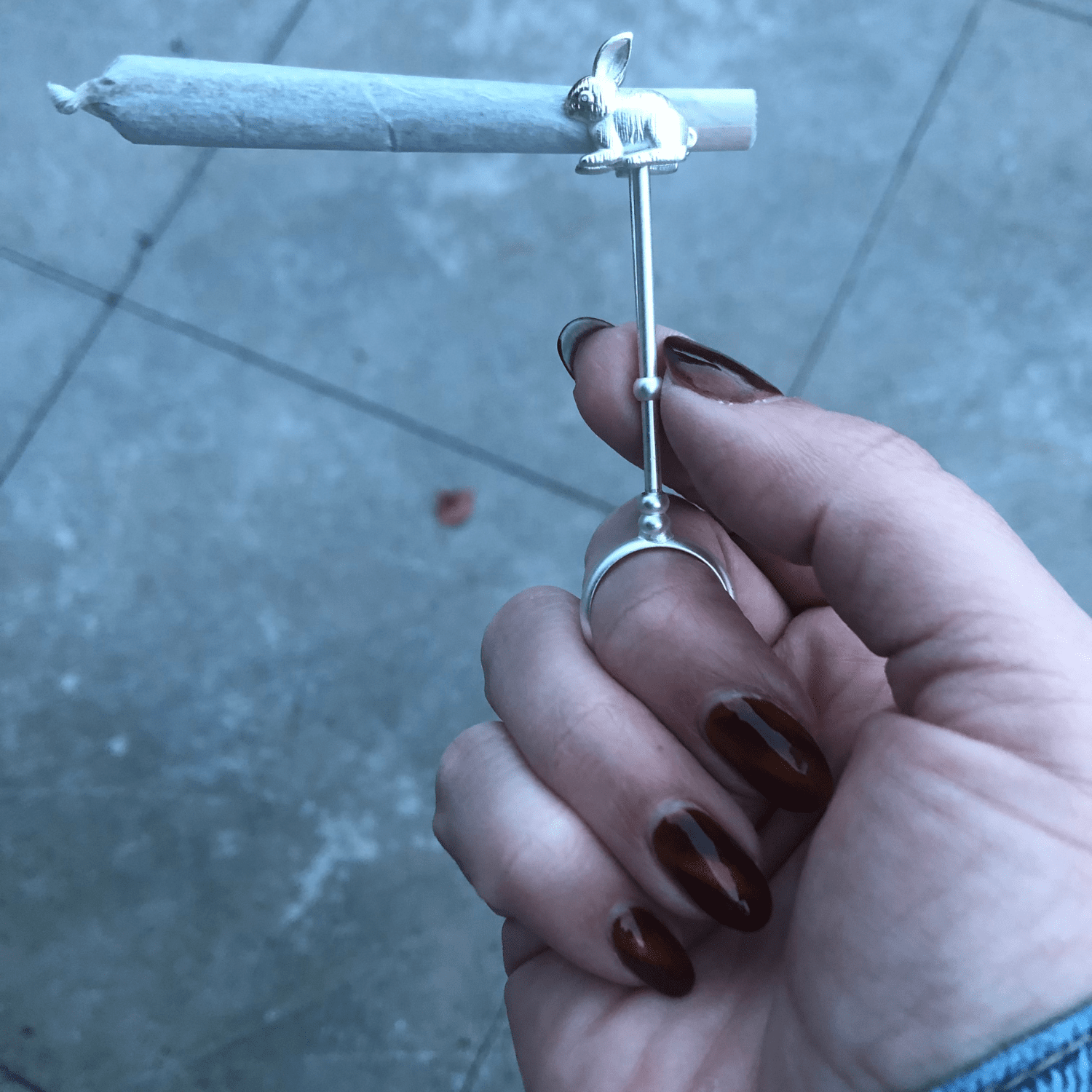 Smoke Holder Rabbit - Peace Flower Accessories